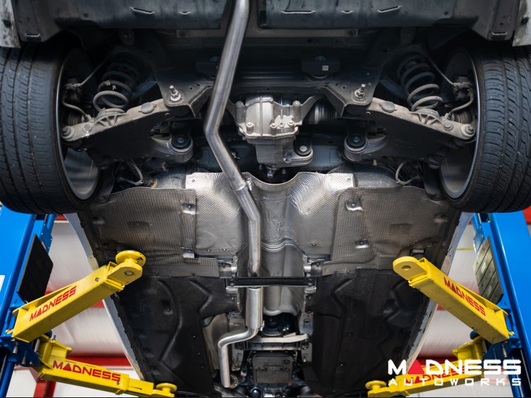 Alfa Romeo Giulia Performance Exhaust 2.0L MADNESS Lusso MAD53 3845Y for Alfa Romeo